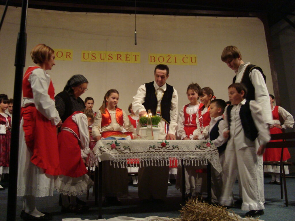 Dvor ususret Božiću 2009 - Općina Dvor